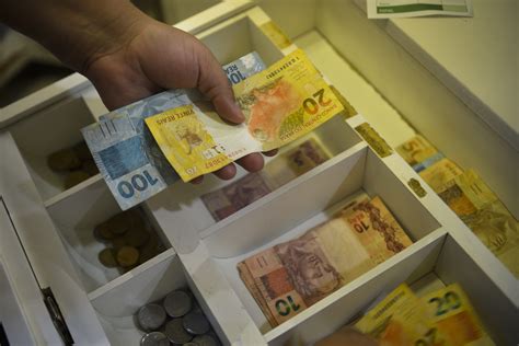 Desenrola começa hoje veja como renegociar dívidas e limpar o nome