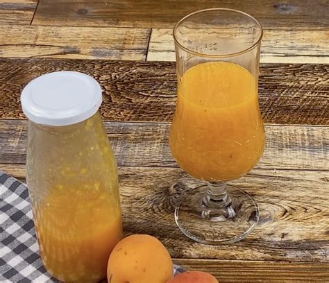 Succo Di Frutta All Albicocca Fatto In Casa La Ricetta Della