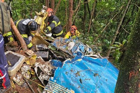 Avião destino ao interior de SP cai e mata duas pessoas ACidade