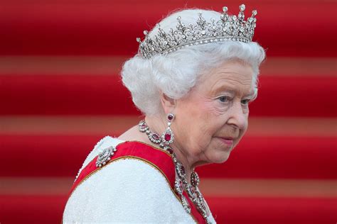 Cosa ci ha lasciato in eredità la regina Elisabetta II Policy Maker