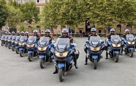 Escortes de chefs d Etat défilés sécurité du Tour de France Les