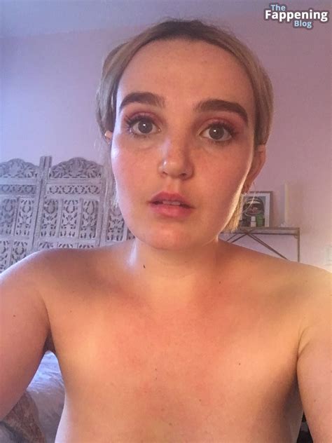 Chloe Fineman Chloeiscrazy Nude Leaks Photo 31 Thefappening