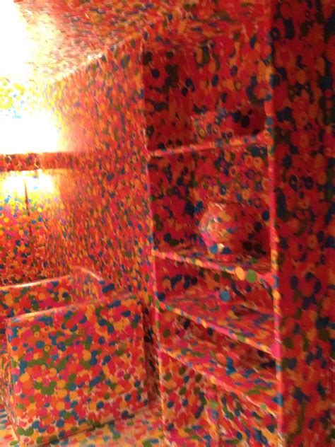 Obsesión Infinita by Yayoi Kusama Painting Art