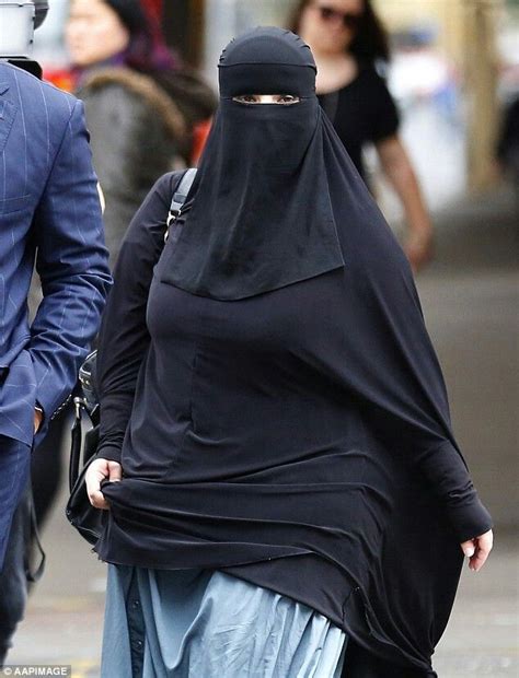 Pin By Siciid On Cali Muslim Women Fashion Muslim Women Hijab
