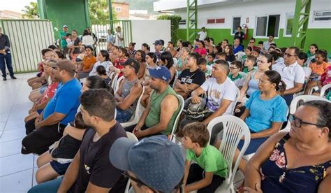 Prefeitura De Toritama Inicia Entrega Dos Kits Escolares Para Alunos Da