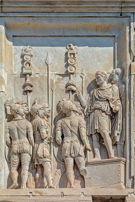 Detalle Del Arco Triunfal De Constantina Imagen Editorial Imagen De