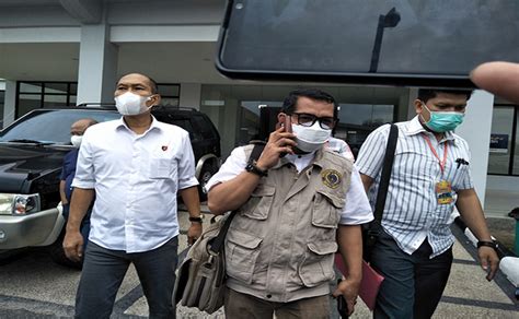 Syafri Harto Jalani Pemeriksaan Perdana Sebagai Tersangka Pelecehan Seksual
