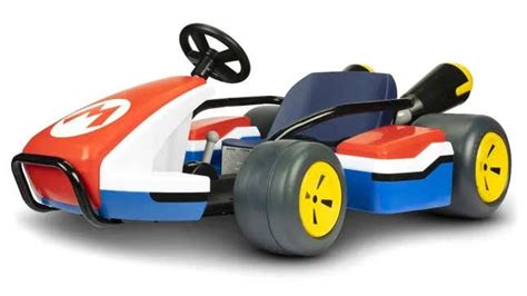 Vas a querer comprarte este kart eléctrico inspirado en Mario Kart