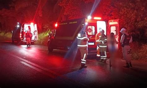 Tragédia Duas crianças morrem após carro ser arrastado por correnteza