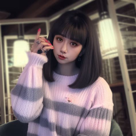 咕嘟小研 ʚɞ on Twitter 每次穿好衣服画好妆都会觉得这个世界都是粉色的