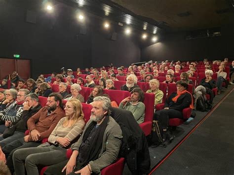 REPORTAGE Callac a accueilli la première du film Les Algues vertes