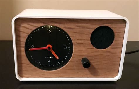 Devastate sınır Star one on clock duş Kükreme sörf yapmak