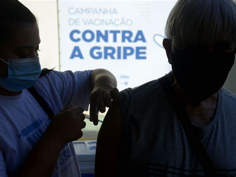 Campanha nacional de vacinação contra gripe começa nesta segunda feira