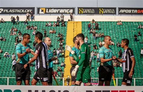 Figueirense x Nação Onde assistir local e prováveis escalações
