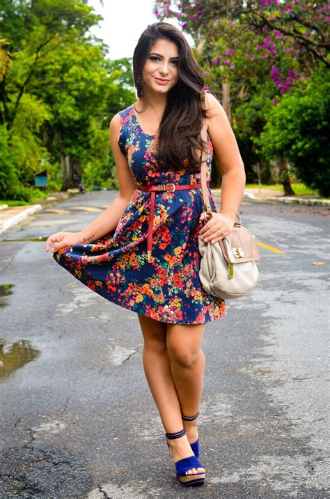 VESTIDOS FLORIDOS COMO USAR Week Shoes Blog