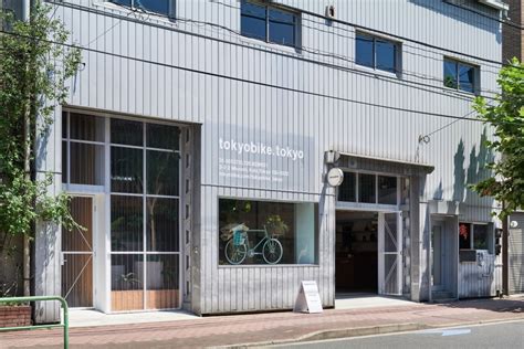 イラストレーター坂内拓Life on two wheels Exhibition vol 1 Taku Bannai を清澄白河の