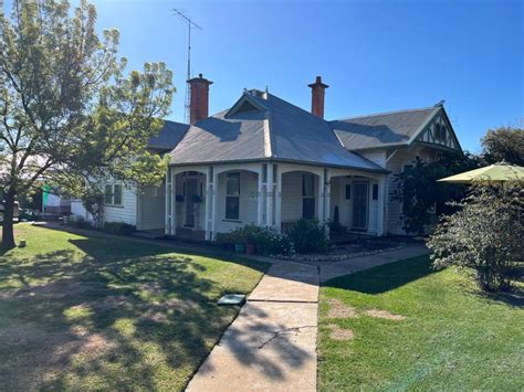 12 MORRISON STREET Birchip Vic 3483 Property Details