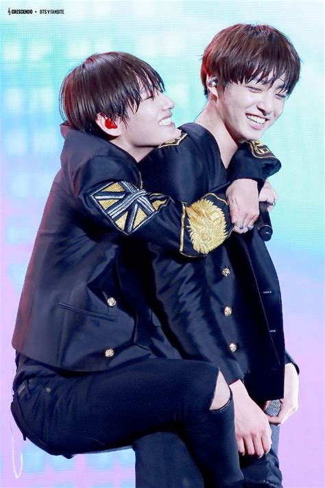 Momentos Vkook K Pop Amino