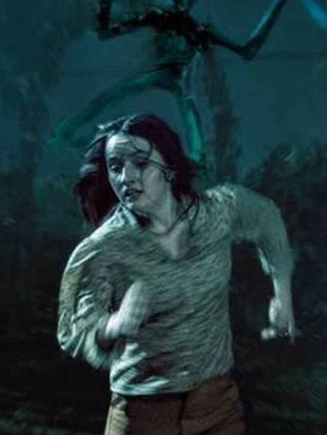 Silent Thrills And Alien Chills How Hulu S No One Will Save You