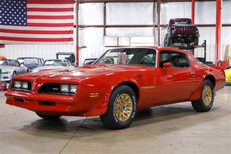 Pontiac Firebird American Muscle Carz