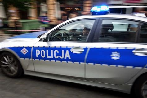 Zw Oki Noworodka W Mietniku W Gdyni Matka Mia A W O Y Cia O Do