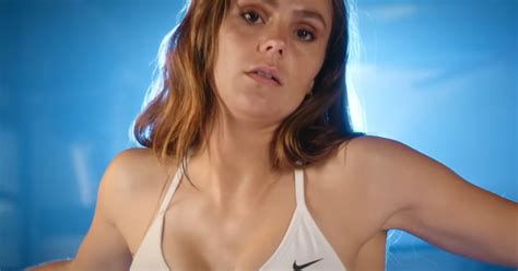 Video Lieke Martens Schittert In Meest Sexy Vrouwenvoetbalnieuws