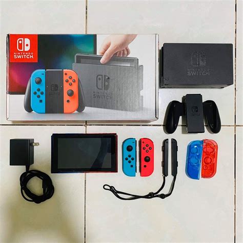 NINTENDO SWITCH V1 COMPLETE SET WITH BOX Video Gaming Video Game
