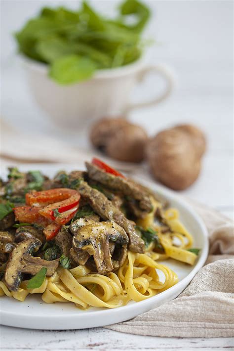 Romige Tagliatelle Met Biefstukreepjes Artofit