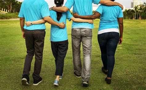 What Is Prosocial Behavior Psychology Definition And Examples