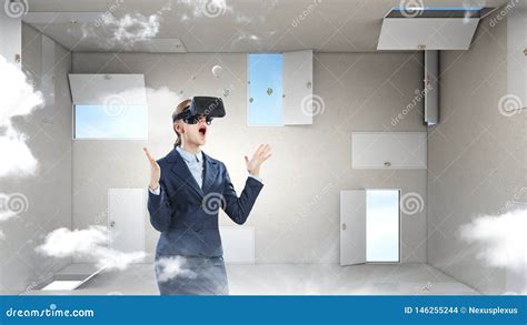 Toma De Decisi N Correcta Y Realidad Virtual T Cnicas Mixtas Foto De