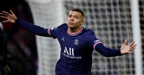 Gạch tên Mbappe chuyến du đấu Nhật Bản PSG chính thức rao bán siêu sao