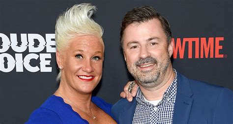 Food Network Star Anne Burrell Marries Stuart Claxton Anne Burrell