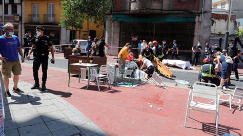 Accident A Ponferrada Un Mort I Diversos Ferits Per Un Atropellament