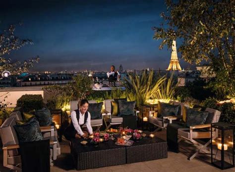 L Oiseau Blanc Le Rooftop Rooftop Bar In Paris The Rooftop Guide