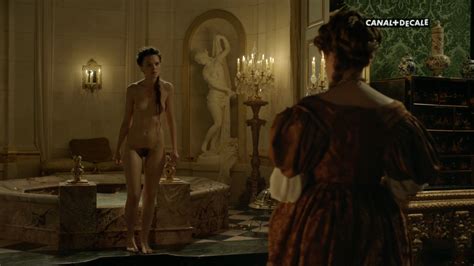 Anna Brewster Nude Versailles 2017 S02e07 HD 1080p TheFappening