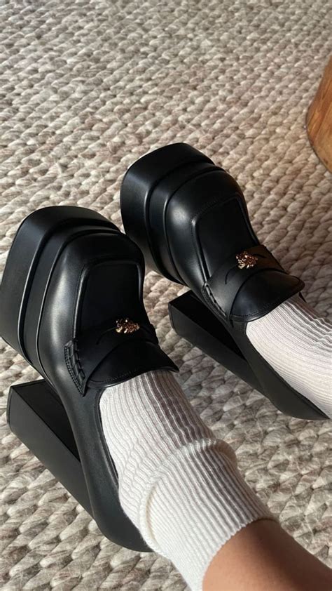 Dr Shoes Swag Shoes Me Too Shoes Shoes Heels Aesthetic Shoes