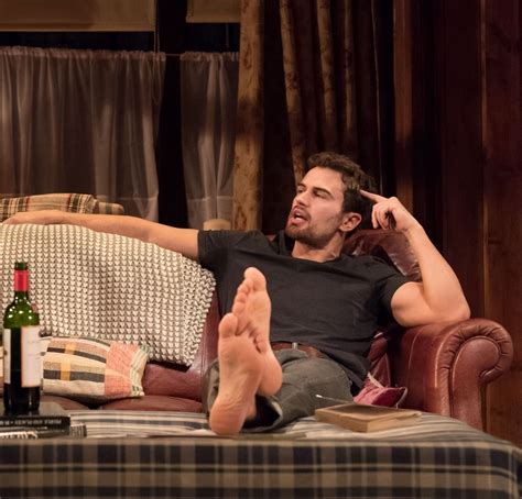 Theo James Feet 33 Photos Men Feet Wiki