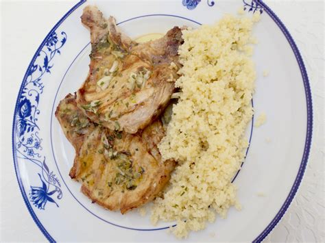Chuletas De Cerco Al Ajillo Con Cous Cous Olor A Hierbabuena Receta