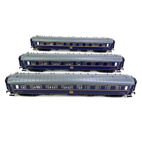 3 voitures lits type WL S Bleu livrée 1970 1CL CIWL Ep IVa
