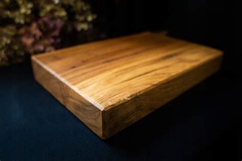 Deska KORNIK BLOK 25 30 4 5 cm do krojenia i serwowania dębowa lita