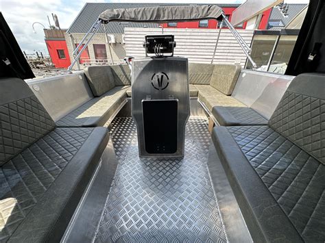 Van Vossen Tender Sport Stijlvolle En Sportieve Sloep