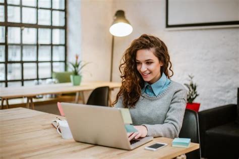 Descubre Las Ventajas De Estudiar Una Licenciatura Online Universidad