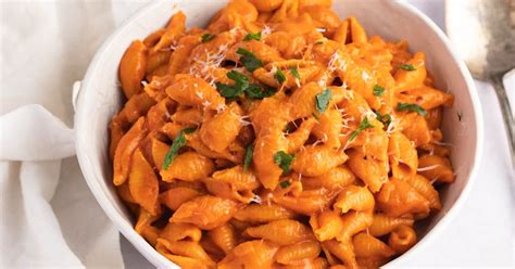 Gigi Hadid Pasta Spicy Vodka Pasta Recipe Insanely Good