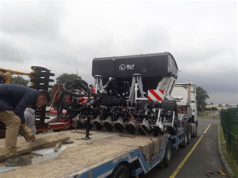 Semoir Pour Semis Simplifi Agrisem Mboss R Tractable Vendre Sur My