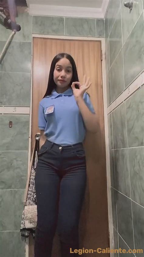 Pack De Video Morrita Follando En El Baño Mega nz Legion Caliente