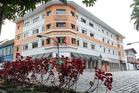 Câmara de Blumenau abre concurso público para contador