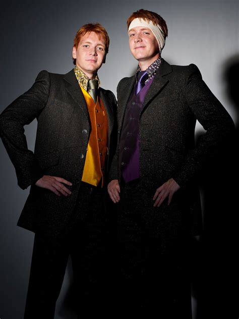 Portrait Of Fred And George Weasley — Harry Potter Fan Zone