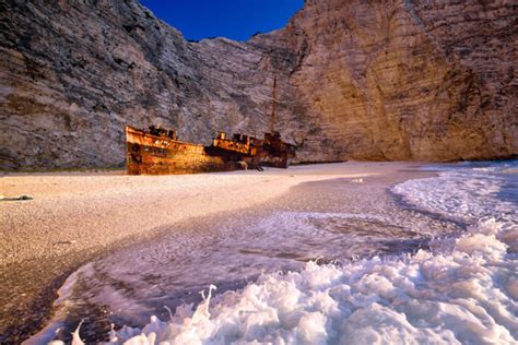 Zatoka Wraku na Zakynthos Grecka perła zrodzona z wypadku