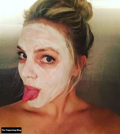 Eloise Mumford Sexy Collection 14 Photos TheFappening