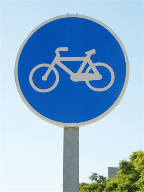 Señal de trafíco Permitido circular en bicicleta Banco de imágenes